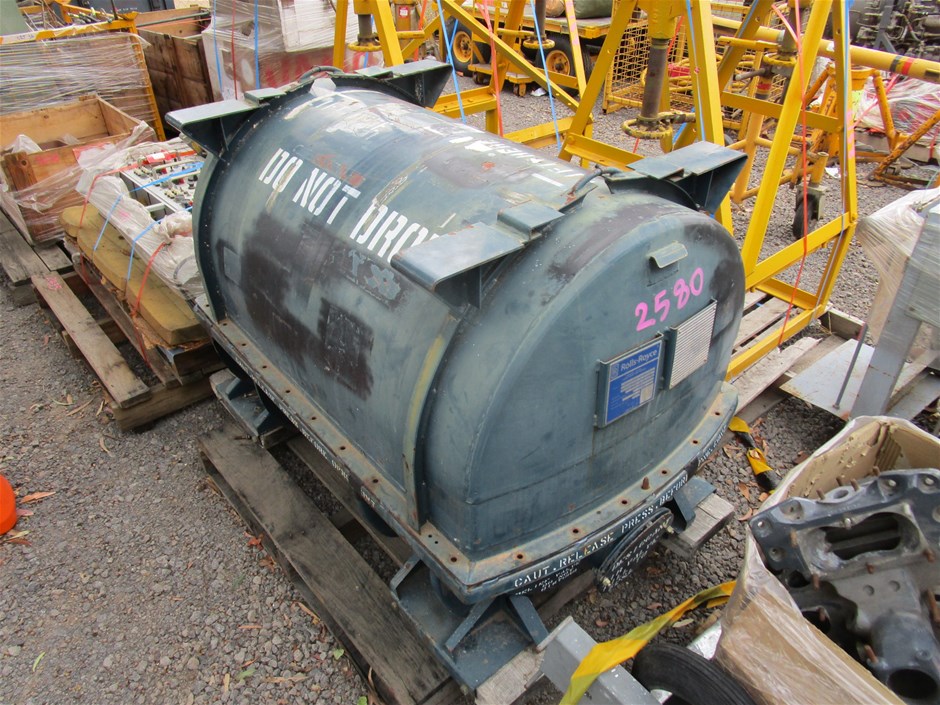 (Lot 2580) Rolls Royce Aircraft Engine Shipping / Storage Container ...