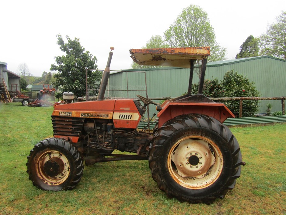UTB/Universal Farmliner Tractor Auction (0009-5042500) | Grays Australia