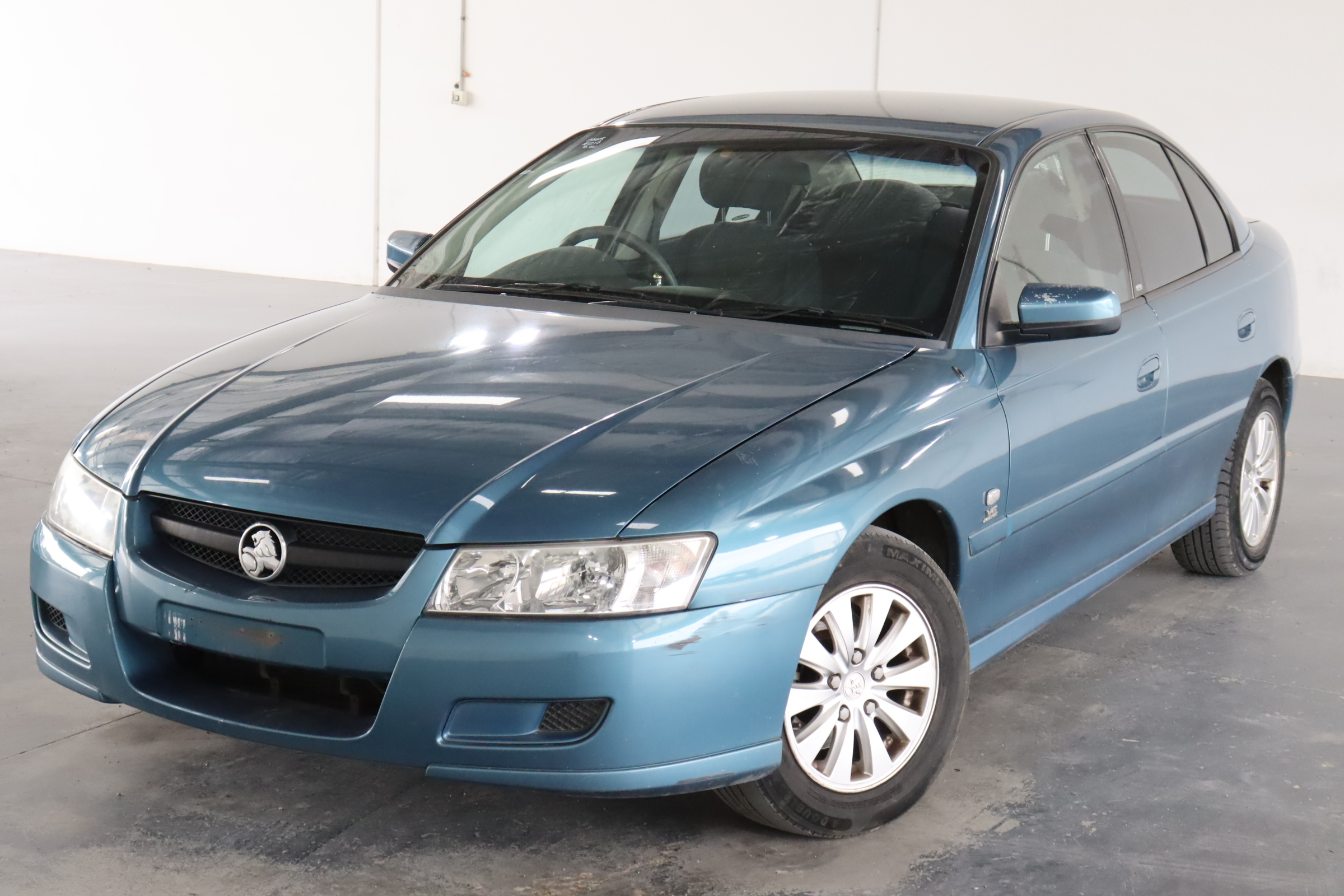 2004 Holden Commodore Acclaim VZ Automatic Sedan Auction (0001-3475547 ...
