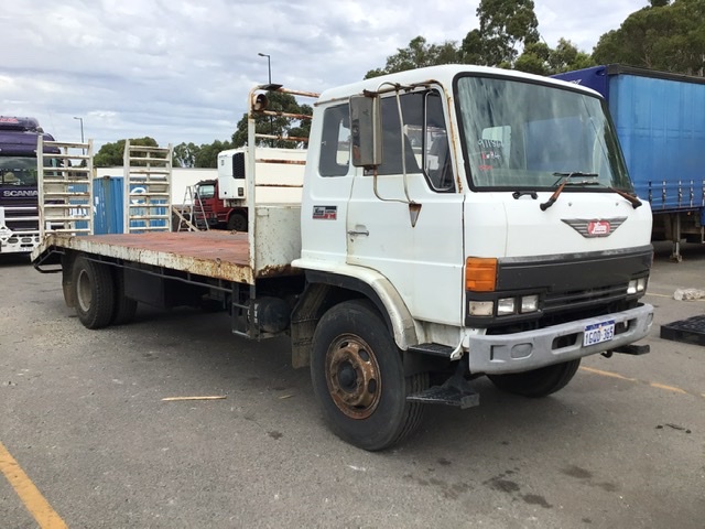1989 Hino FF 4 x 2 Tray Body Truck Auction (0002-9022533) | Grays Australia