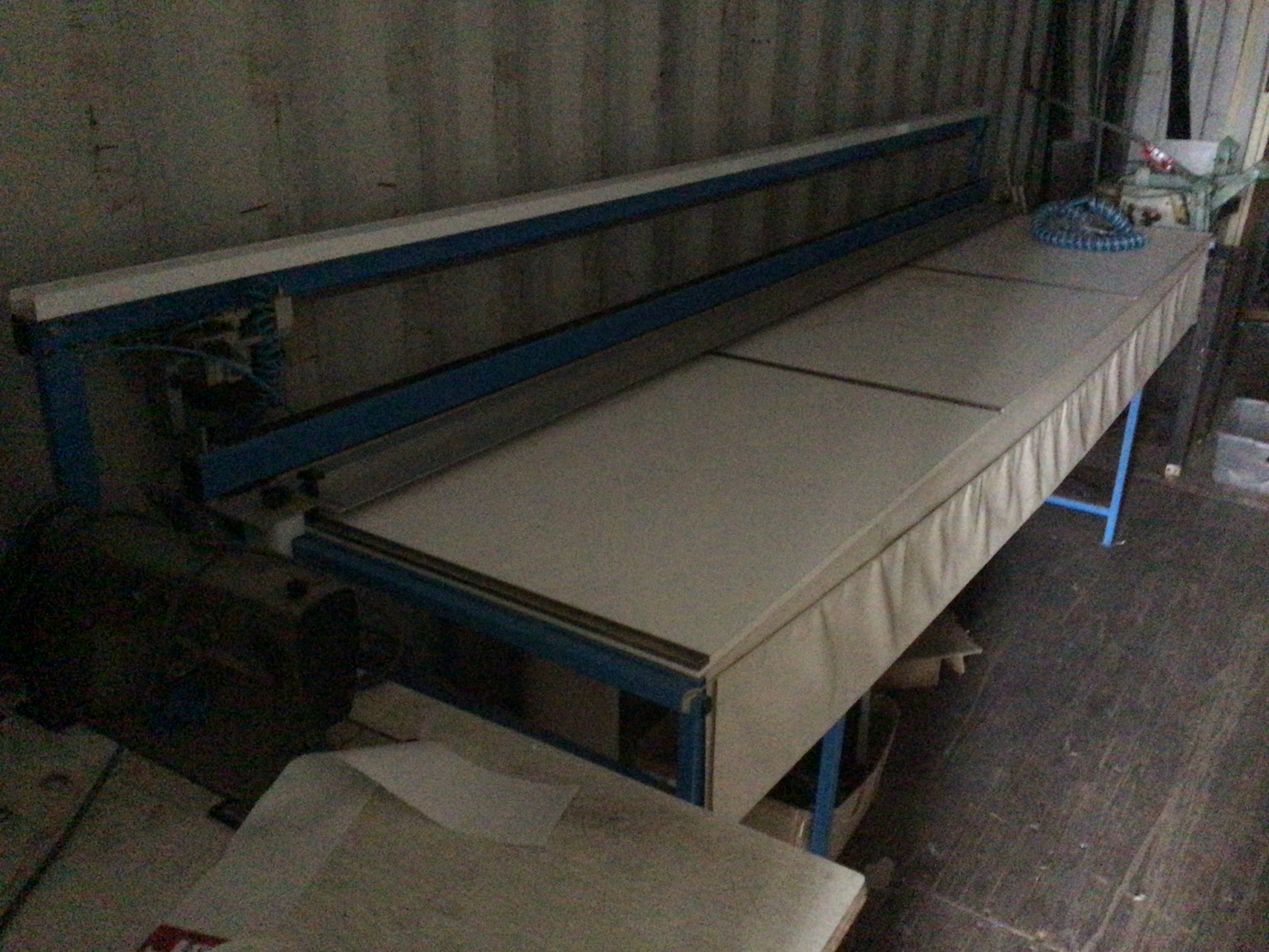 Pneumatic Roman Blind Machine Auction (0004-8013455) | Grays Australia