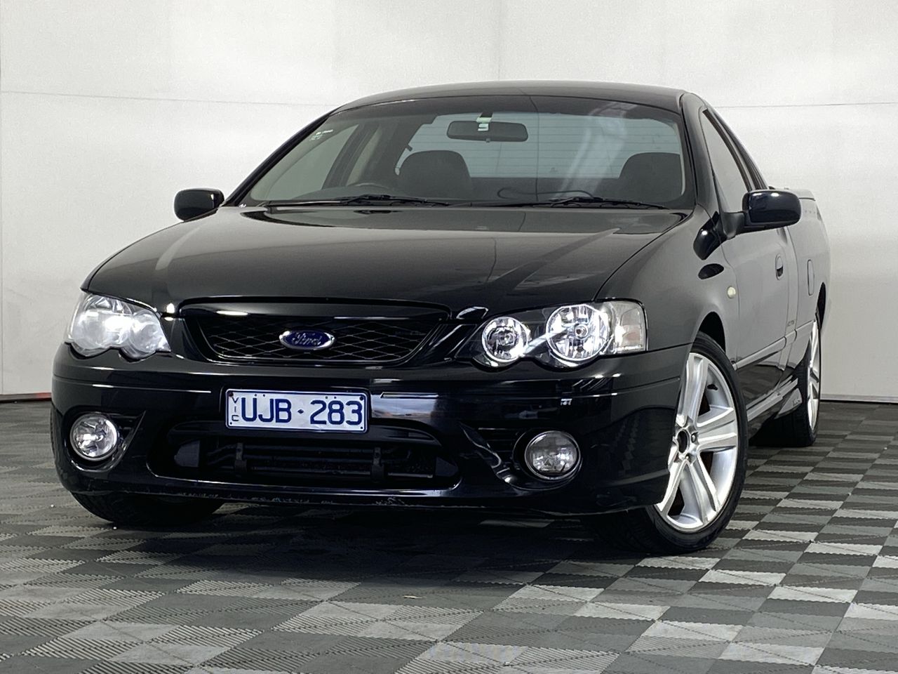 2006 Ford Falcon XR6 Magnet BF Automatic Ute Auction (0001-3487287 ...