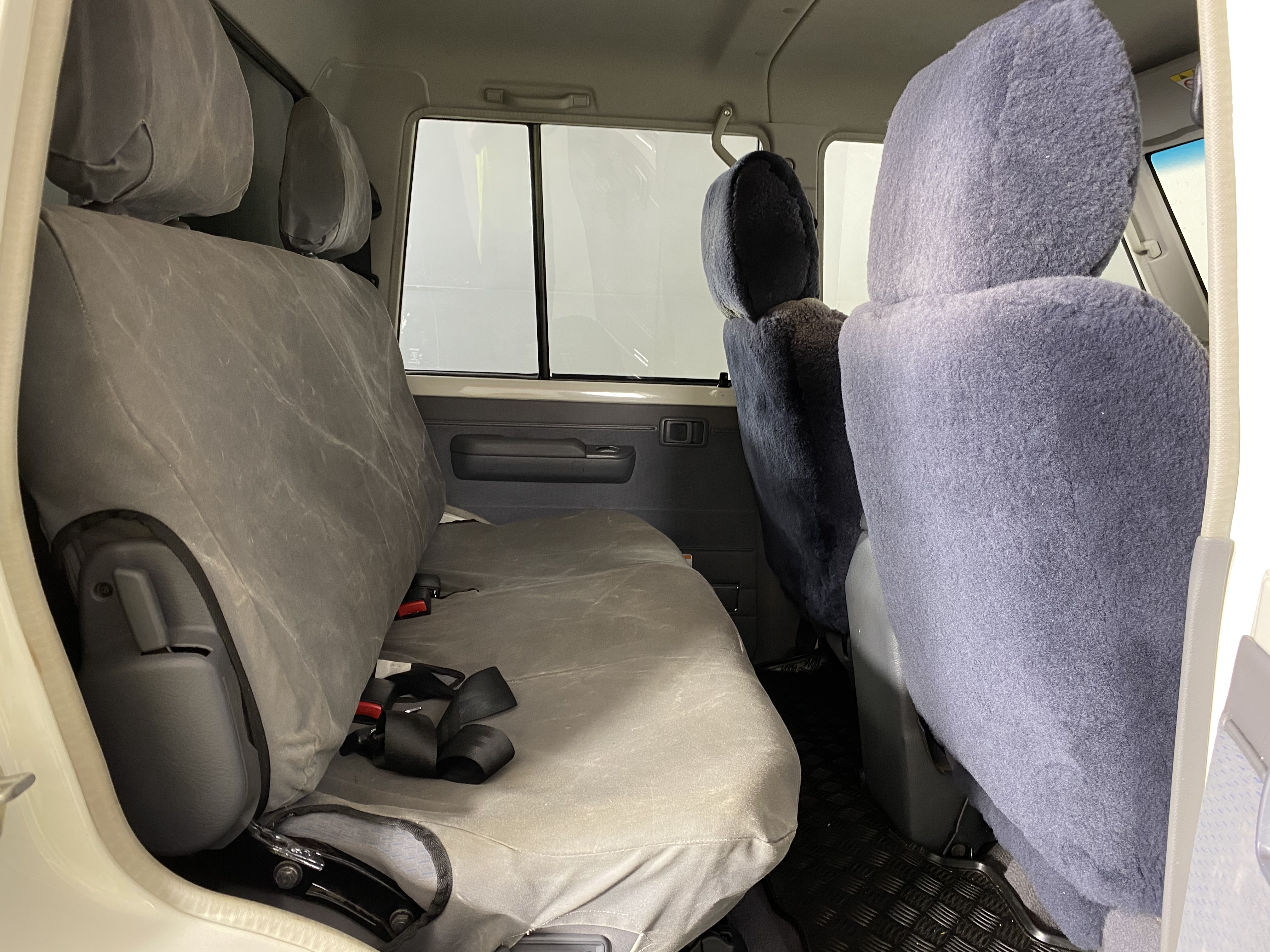 79 Series Dual Cab Seat Upgrade | informacionpublica.svet.gob.gt