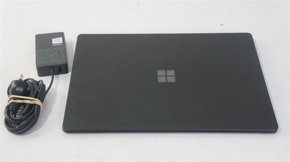Microsoft Corporation Surface Laptop 2 13.5-inch Notebook Auction (0003 ...