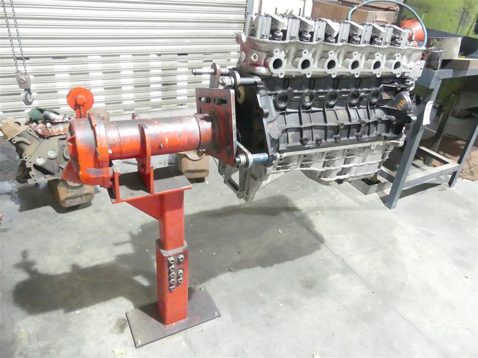 1x Engine Pedestal Stand, with Engine Auction (0072-3019072) | Grays ...
