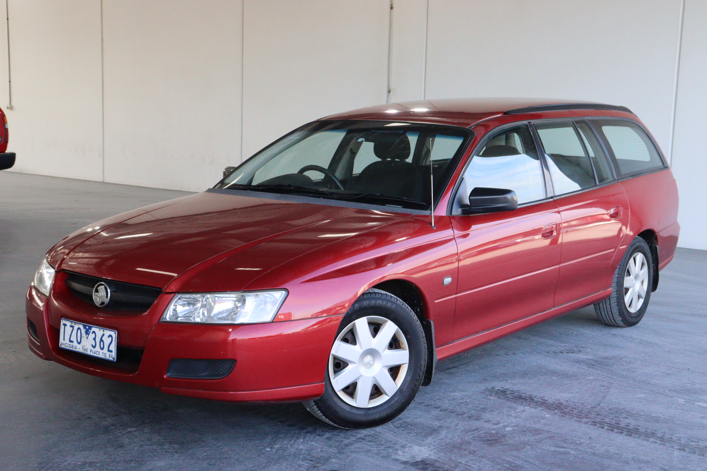 2006 Holden Commodore Executive VZ Automatic Wagon Auction (0001 ...