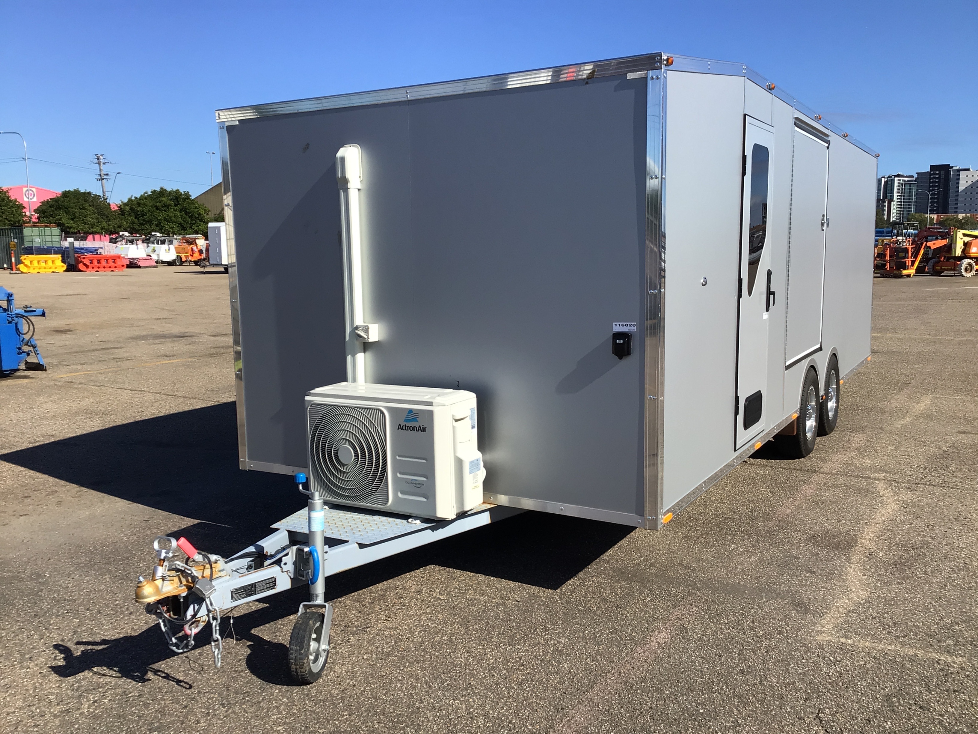 2021 Tandem Delux Pantech Transport Trailer Auction (0001-7033178 ...