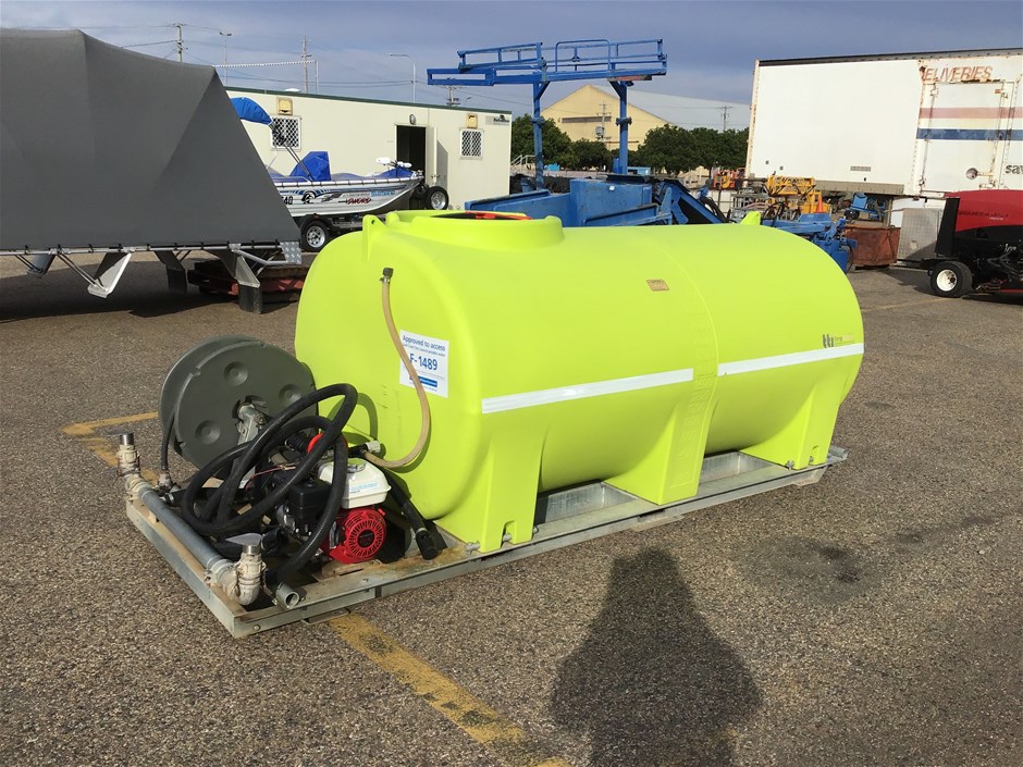 3000L Skid Mounted Fire Fighting Tank Auction (0001-7033886) | Grays ...