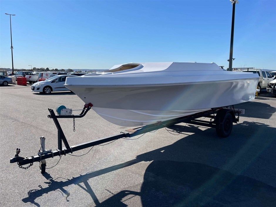 1989 Baron Sportsman (Unfinished Project) Power Boat Auction (0001 ...