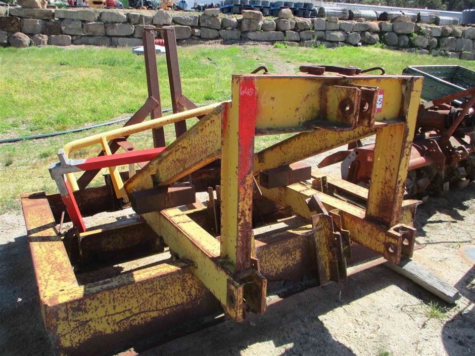 Fabricated Leveling Implement Auction (0645-7034322) | Grays Australia