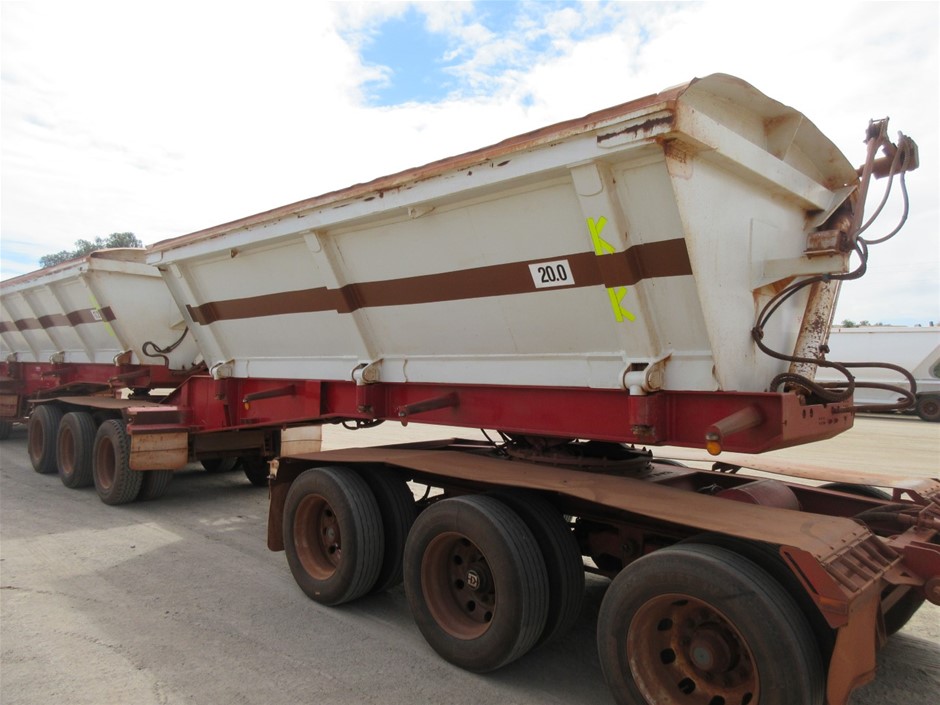2013 Tristar 'A' & 'B' Side Tipper & Baileys Tri-Axle Dolly Combination ...