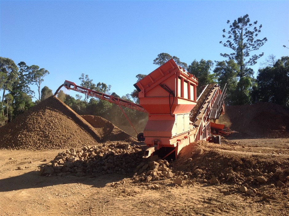 Finlay 312 Hydra Screen & Stacker