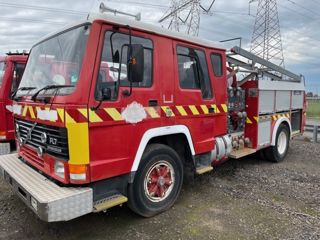 1987 Volvo Ex Emergency Response Vehicle 4 x 2 Truck Auction (0001 ...