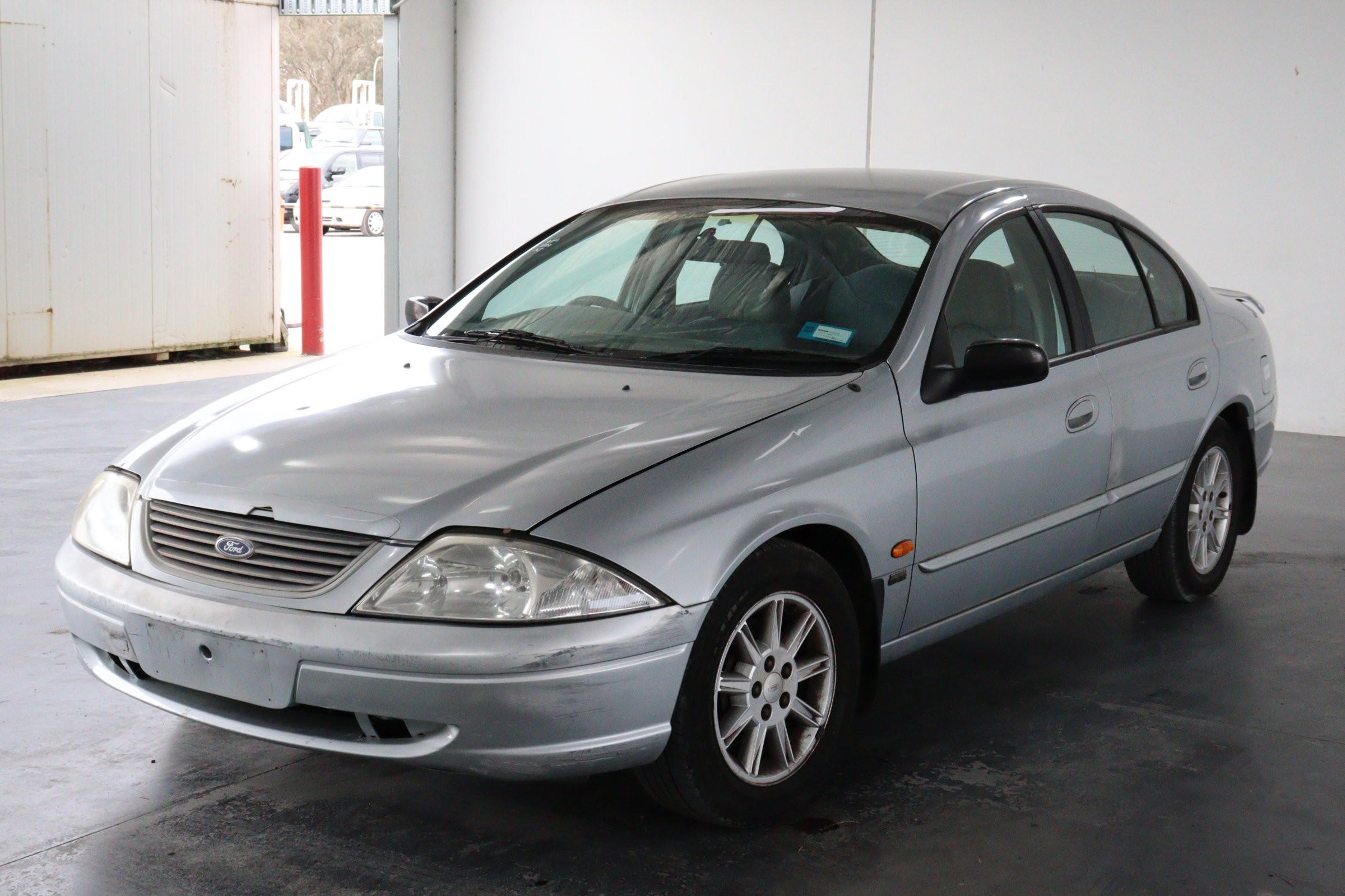 2000 Ford Falcon Futura AUII Automatic Sedan Auction (0001-20036684 ...
