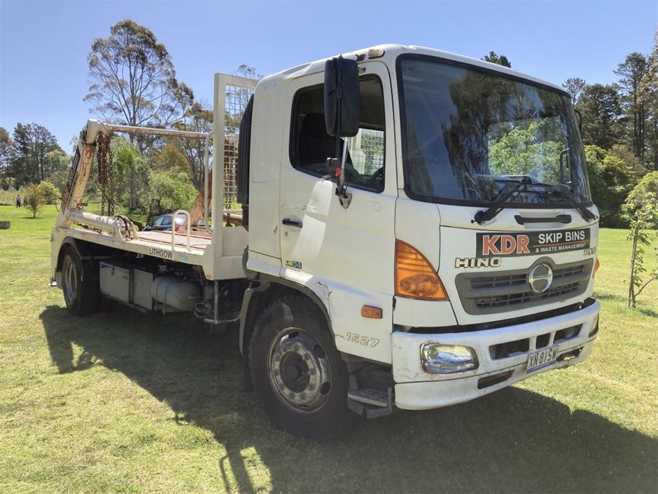 2008 Hino FG1J 500 4 x 2 Skip Bin Truck Auction (0001-5050609) | Grays ...