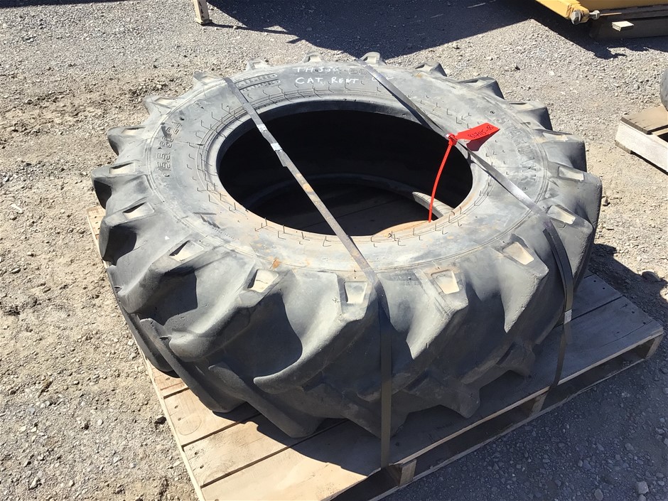 Earthmoving Tyre Auction (0115-8014117) | Grays Australia