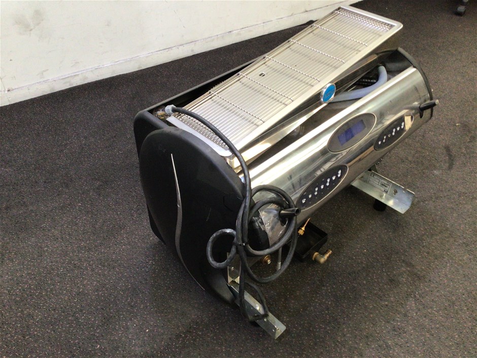 Carimali Kicco 2EHCOF Coffee Machine Auction (0045-7039741) | Grays ...