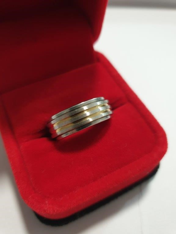 100 x Assorted Ring Jewellery Auction 0001 2541945 Grays Australia