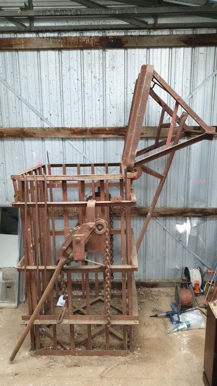 Vintage Wool Press Auction (0348-3020669) | Grays Australia