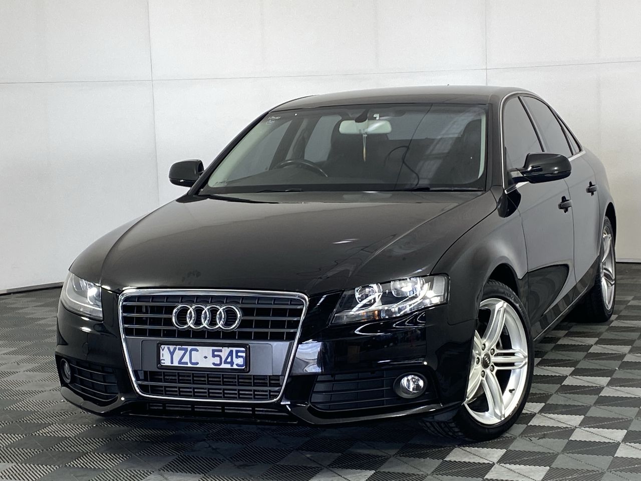 2009 Audi A4 2.0 TDI B8 Automatic Sedan Auction (0001-20040423) | Grays ...