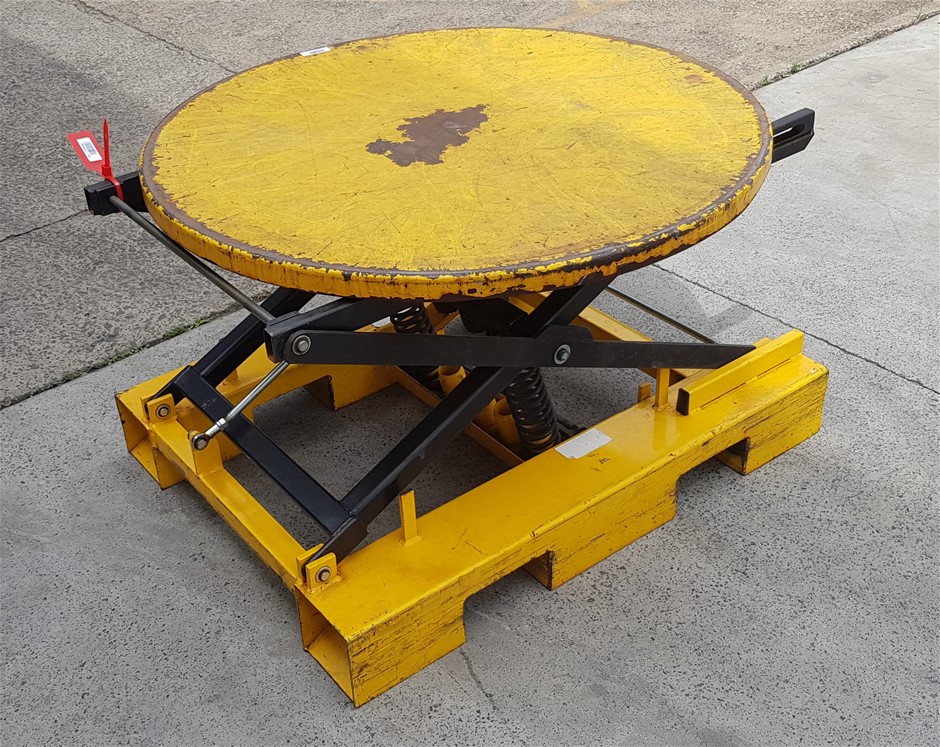 Hight Adjustable Manual Spring Pallet Elevator Auction (0085-5047559 ...