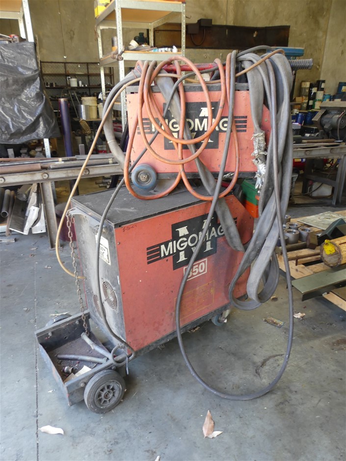 Migomag Mig Welder with Wire Feeder Auction (0012-3020947) | Grays ...