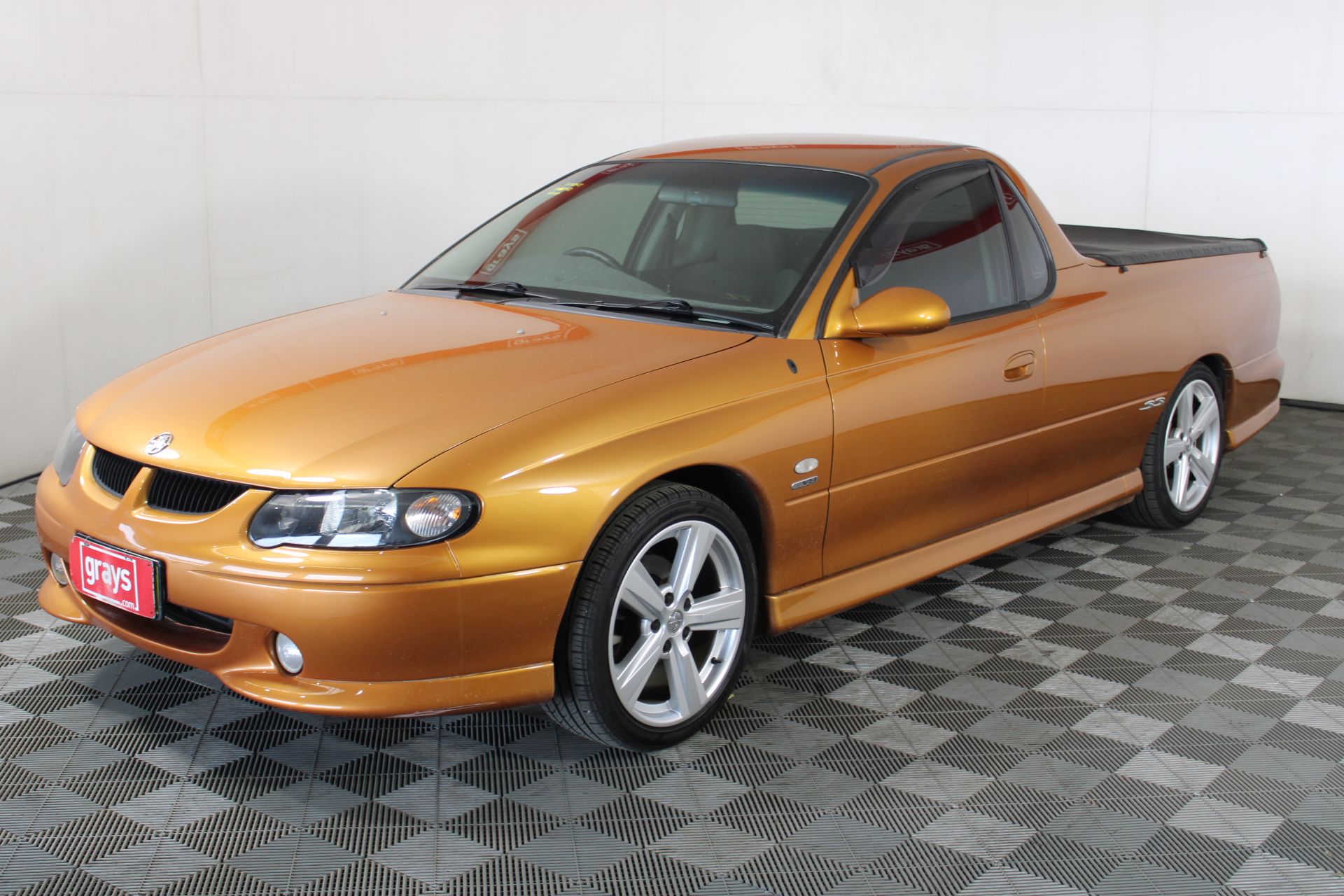 2001 Holden Commodore SS VU Automatic Ute Auction (0001-10051437 ...