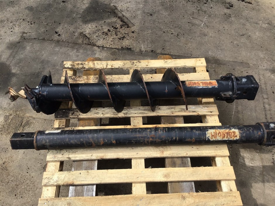 2x 2019 JCB Auger Attachments to Suit Backhoe (Emerald) Auction (0031 ...