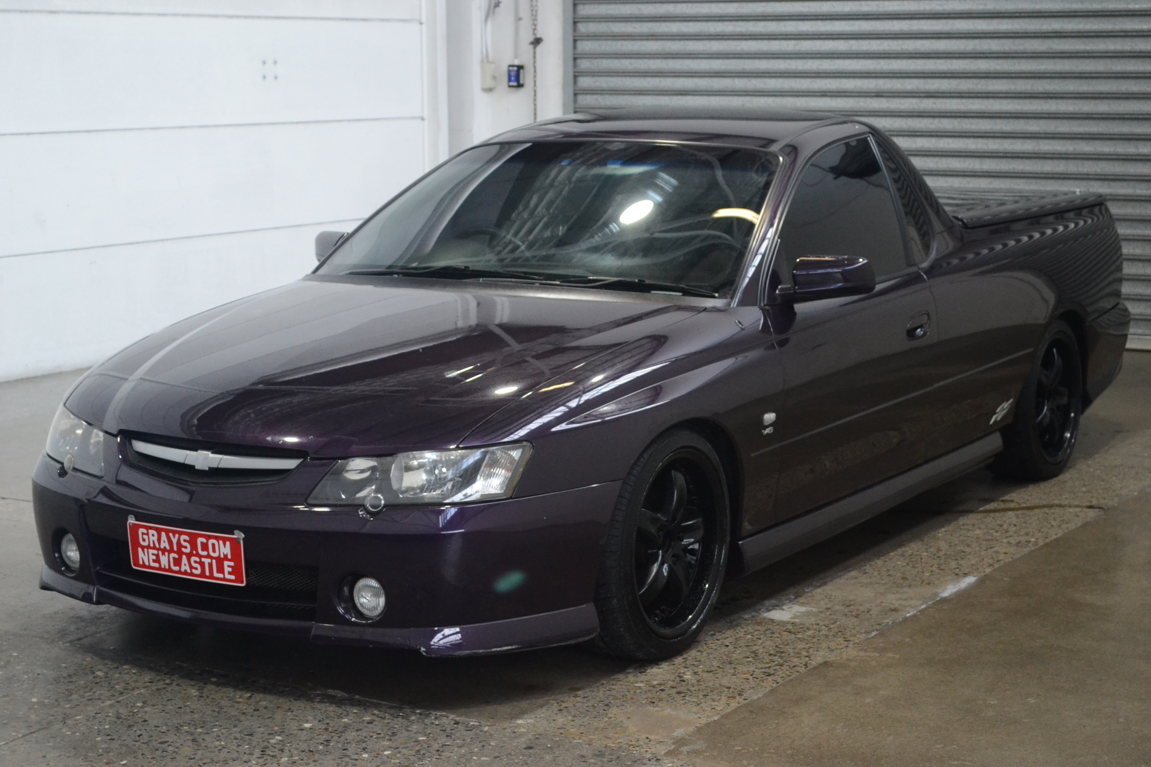 2004 Holden Ute SS VY Manual Ute Cosmo Auction (0001-10073911) | Grays ...