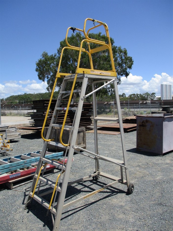 Stockmaster Platform Ladder Auction (0094-7037171) | Grays Australia