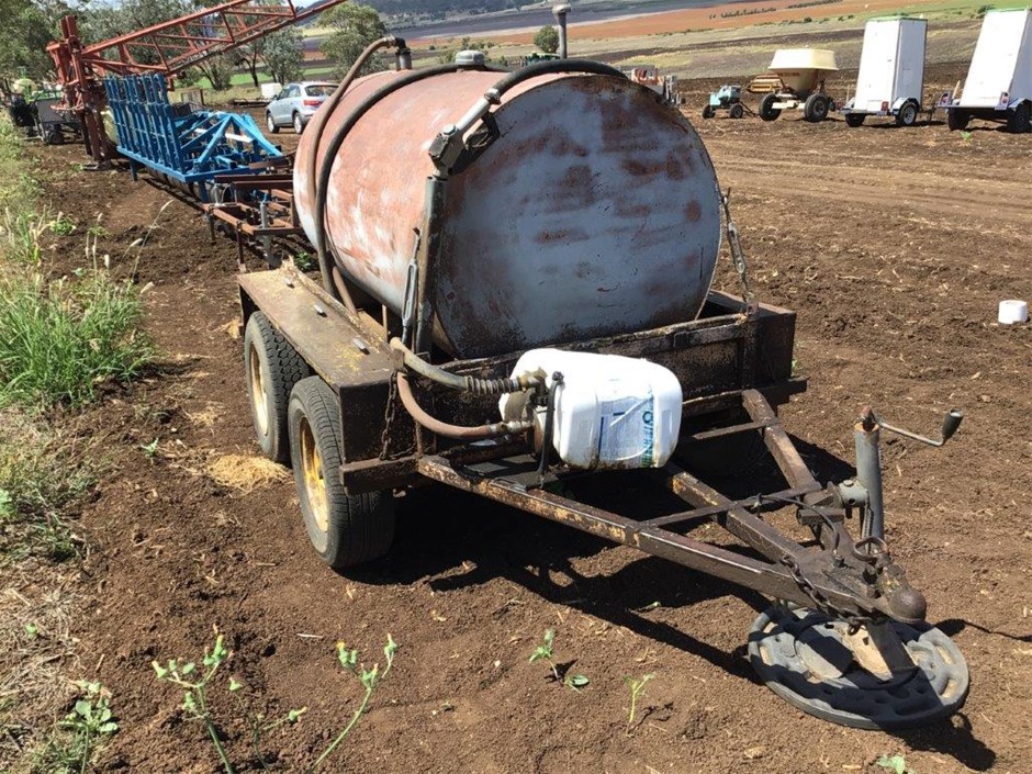 Farm Fuel Trailer Auction (0033-7036969) | Grays Australia