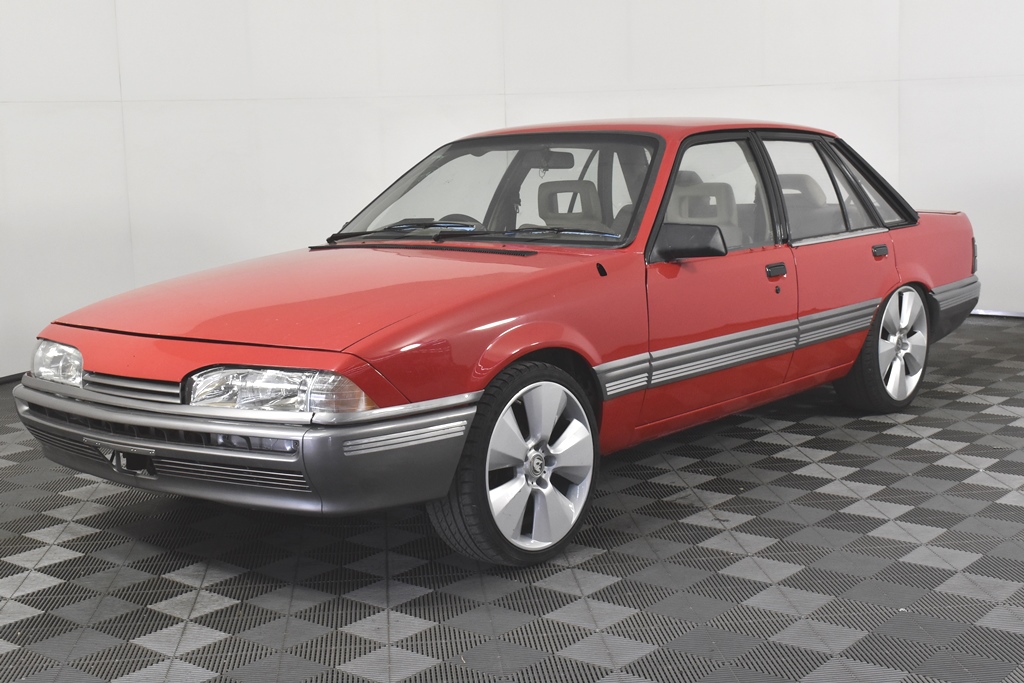 1986 Holden Commodore Executive VL Automatic Sedan