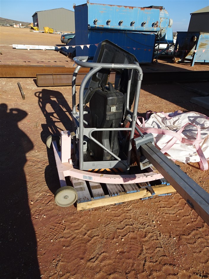 JLG Lift Pod Auction (0007-5048008) | Grays Australia