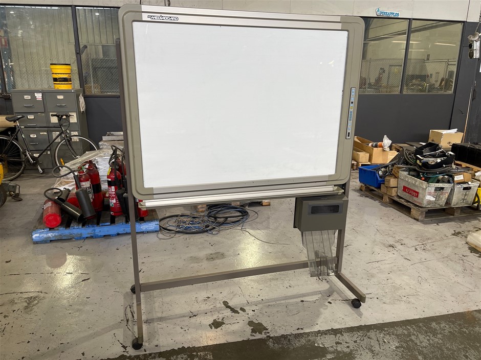 NEC Mediaboard Mobile Electronic White Board, Model 101 Auction (0121 ...