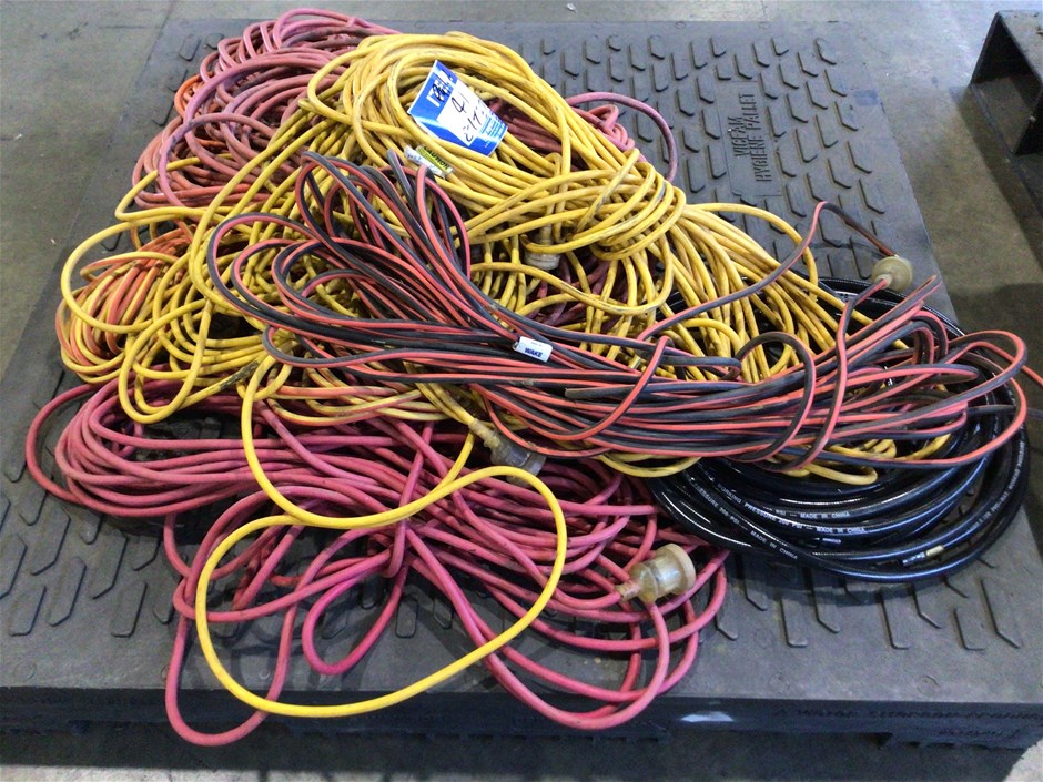 Assorted Extension Chords Auction (0048-8014840) | Grays Australia
