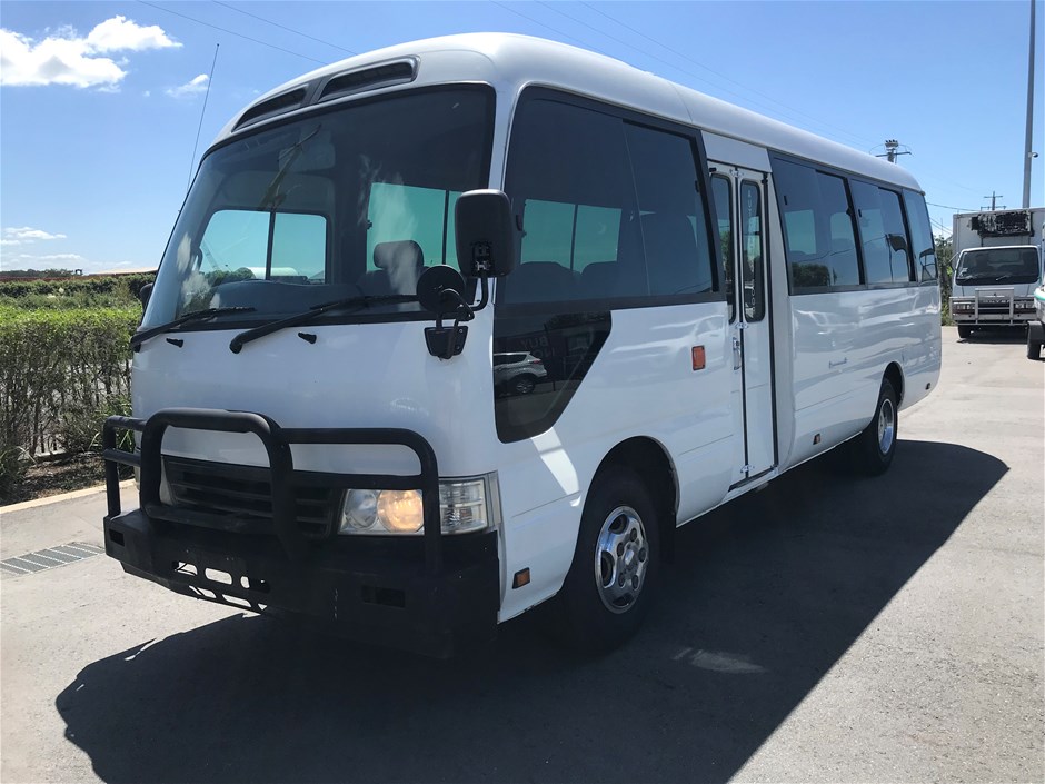 2008 Toyota Coaster 4 x 2 21 Seat Bus Auction (0001-50069957) | Grays ...