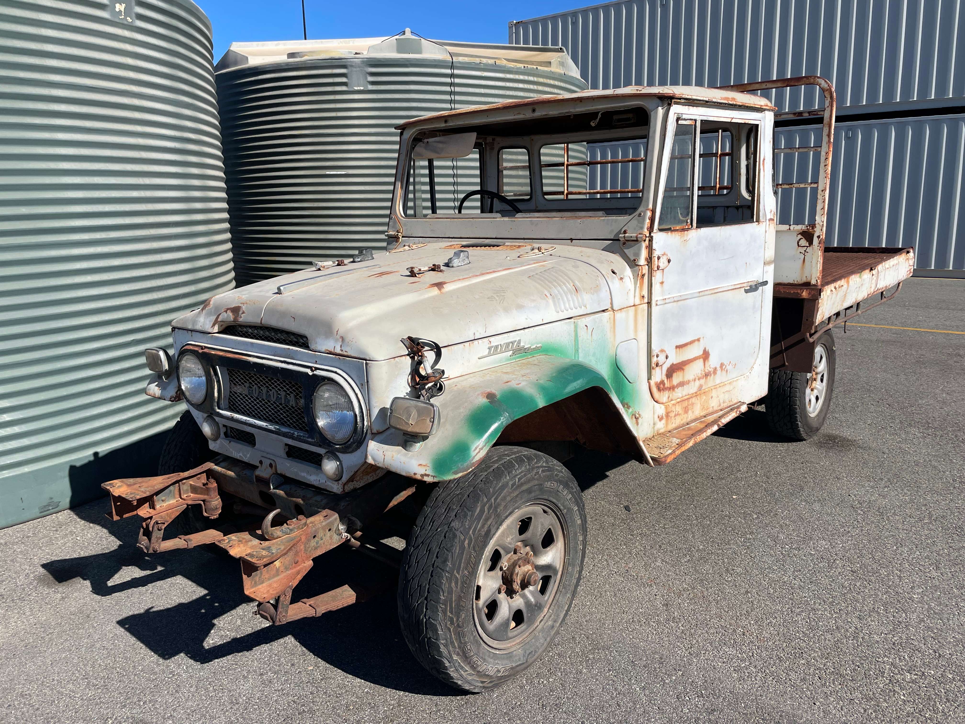 Toyota Landcruiser Manual Ute Auction (0001-70006336) | Grays Australia