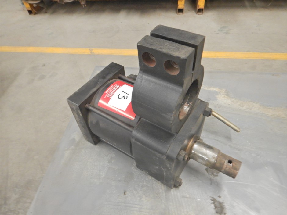 Hydraulic Ram (Approximate Stroke 150mm) (Gepps Cross, SA) Auction ...