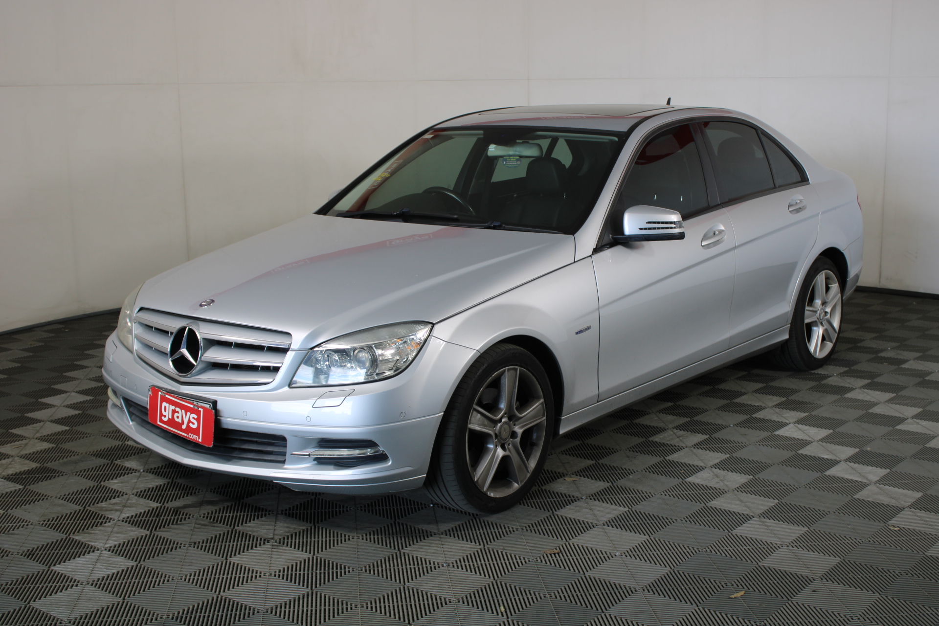 2010 Mercedes Benz C200 CGI W204 Automatic Sedan Auction (0001-10321101 ...