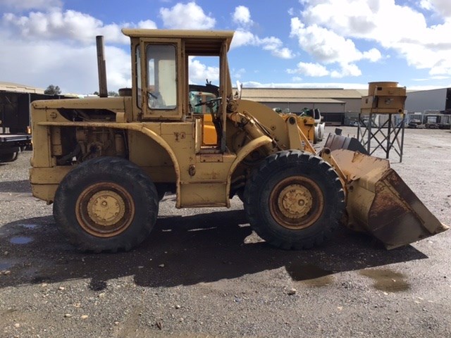 CAT 944 Traxcavator Wheeled Loader Auction (0006-8015236) | Grays Australia