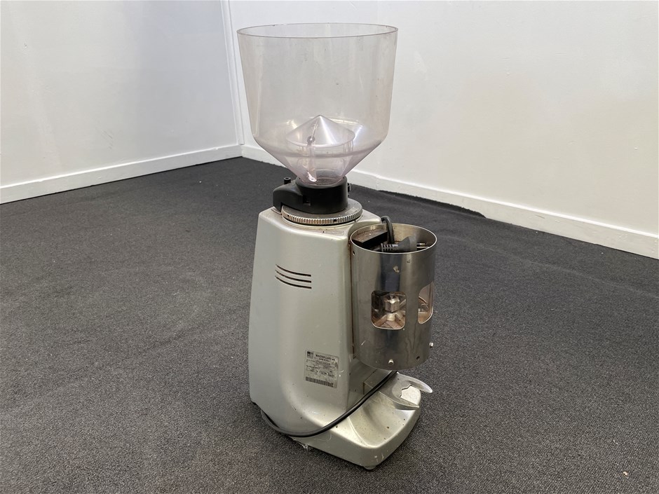 Mazzer Luigi Major Aut Coffee Grinder Auction (0102-7040320) | Grays ...