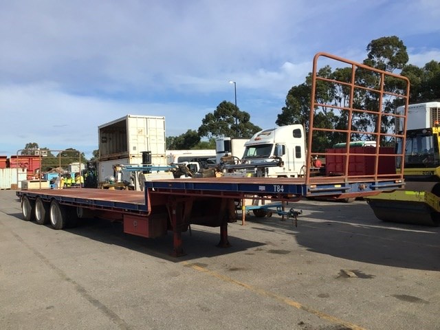 2014 Howard Porter HP-TRI 470 Triaxle Drop Deck Trailer Auction (0025 ...