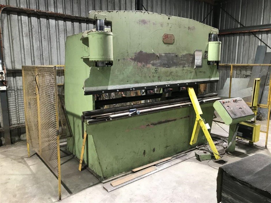 Scale & Engineering Press Brake Auction (0001-3022304) | Grays Australia