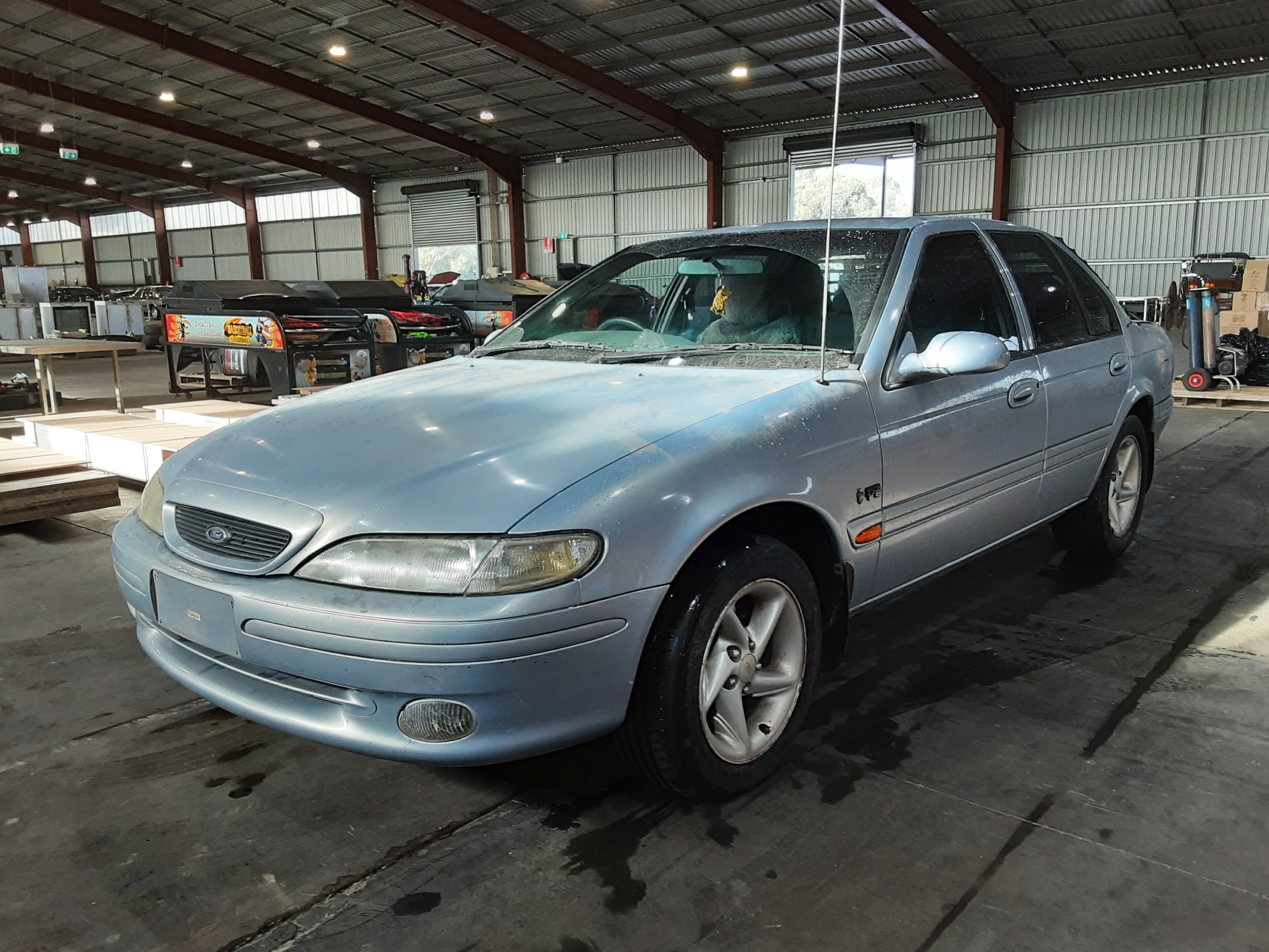 1995 Ford Fairmont Ghia EF V8 Automatic Sedan Auction (0001-60011602 ...