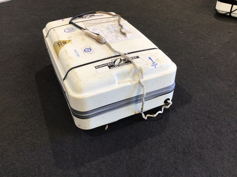 Zodiac Xtrem Liferaft Auction (0005-7039570) | Grays Australia