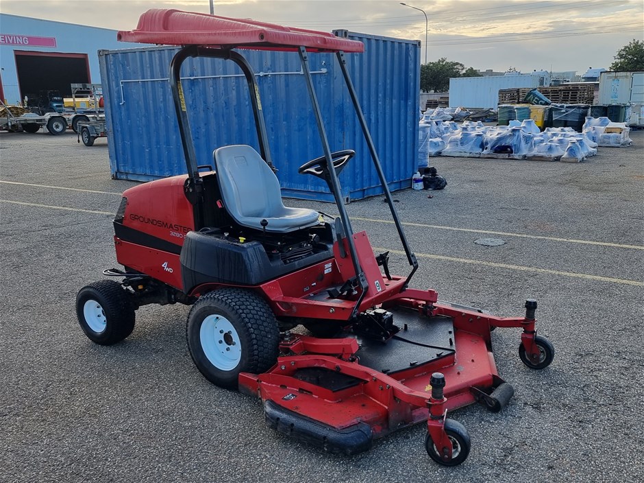 Toro Groundsmaster 3280 D Small Area Rotary Mower Auction, 60% OFF
