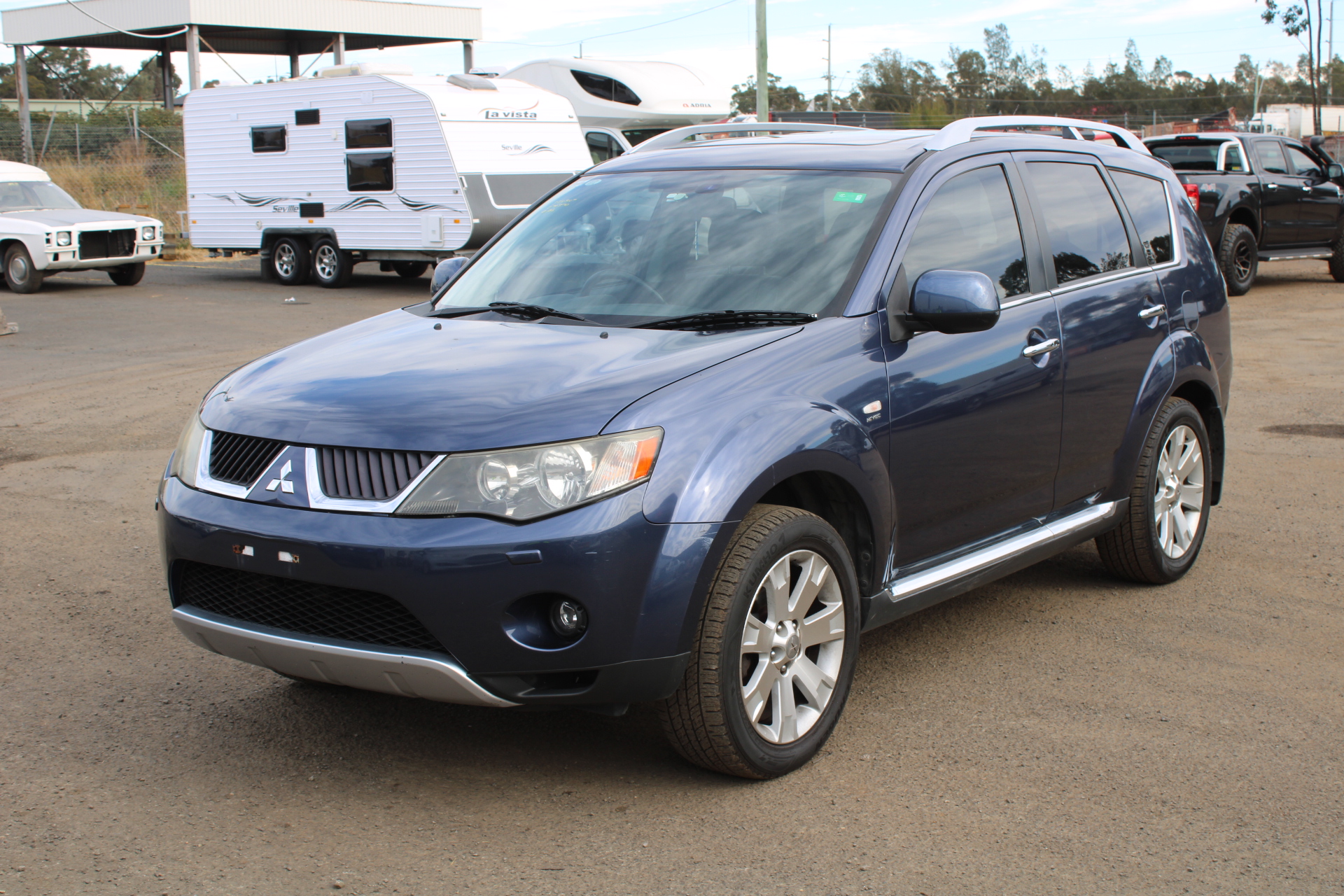 2008 Mitsubishi Outlander XLS ZG CVT 7 Seats Wagon Auction (0001 ...