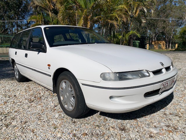 1997 Holden Commodore VS Automatic Wagon Auction (0001-50075766 ...