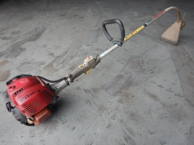 Honda GX25 Line Trimmer UMS425U Auction (0004-8015510) | Grays Australia