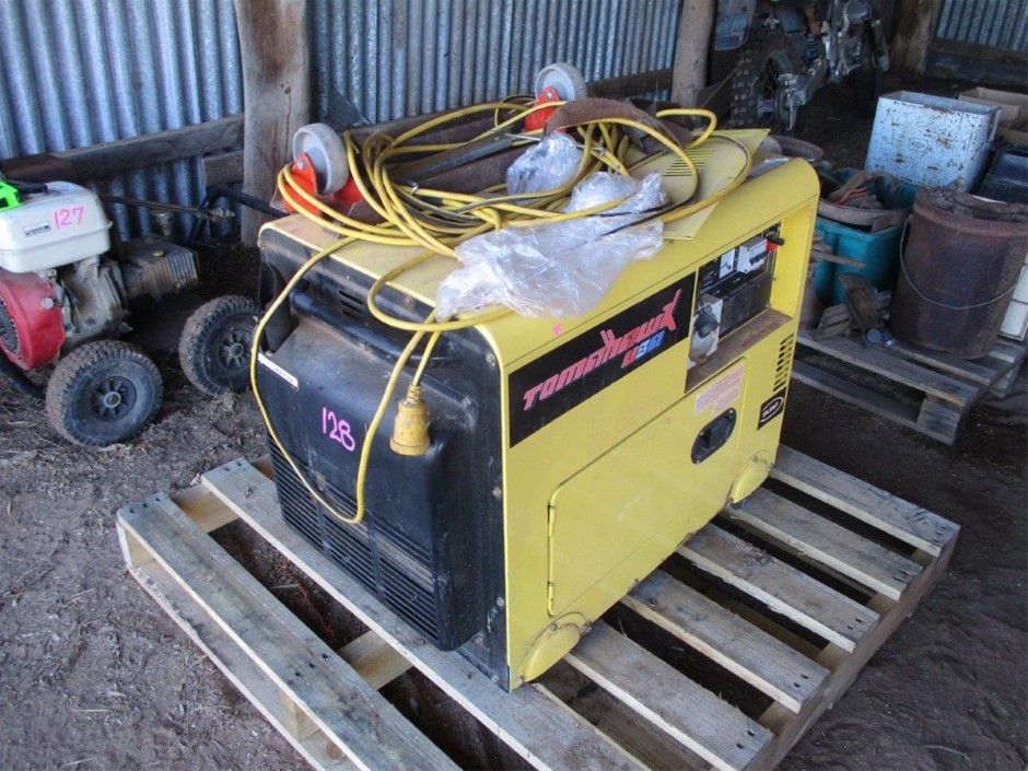Tomahawk Petrol Generator Auction (0128-3022858) | Grays Australia